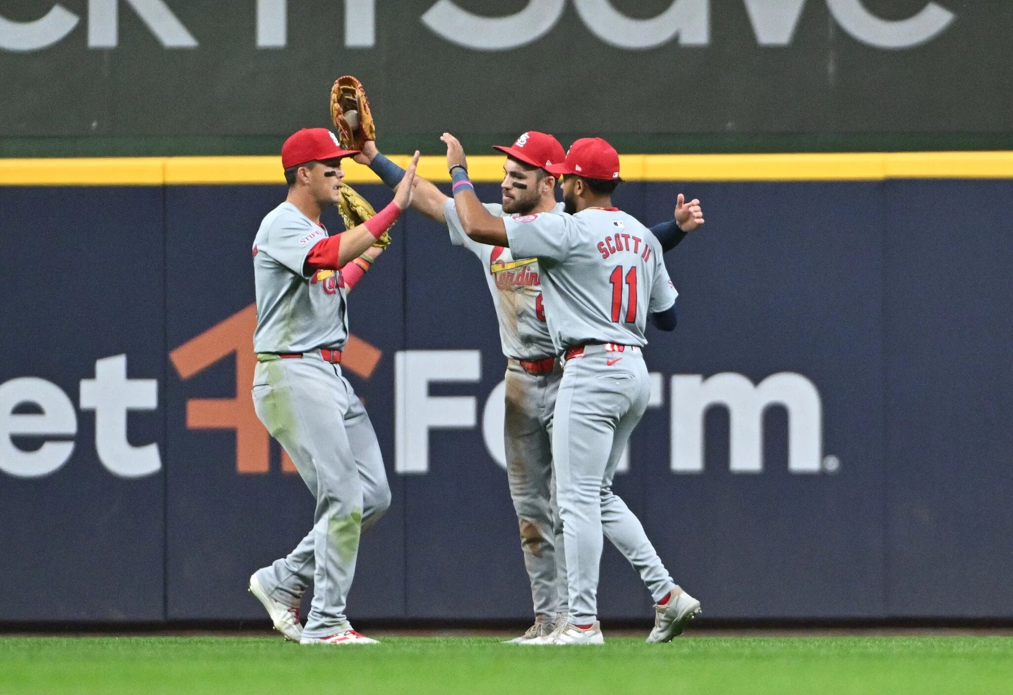 Cardinals Executive Looking For Outfielder to Stay Healthy