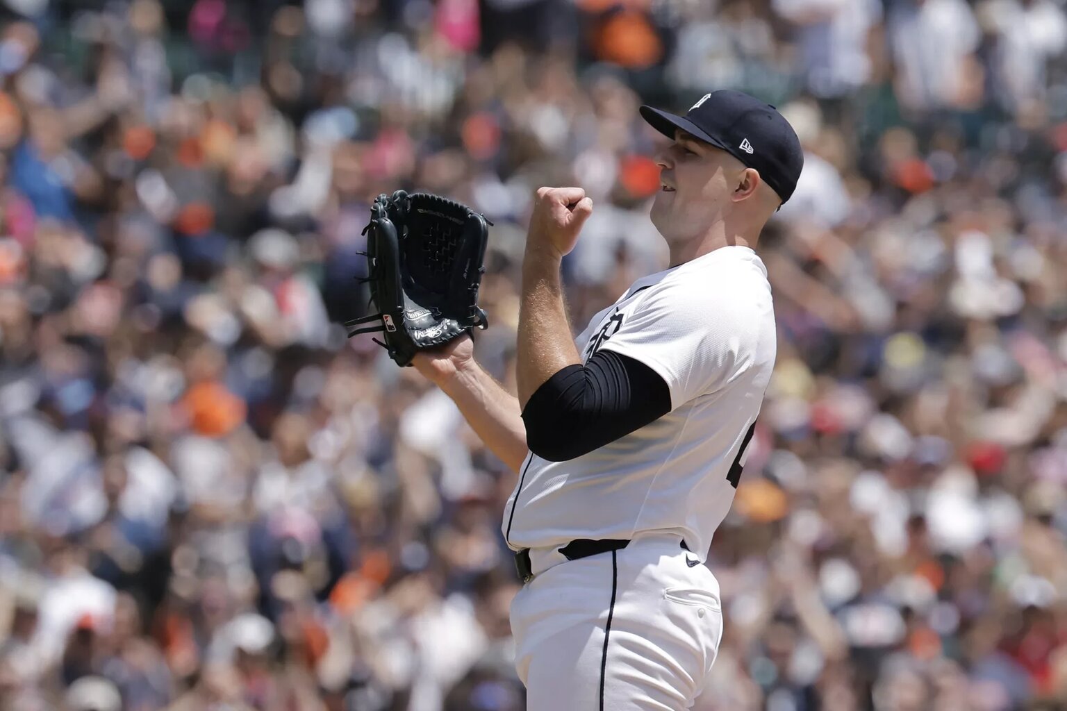 Reunion With One Or Two Former Aces Could Put Tigers On Top
