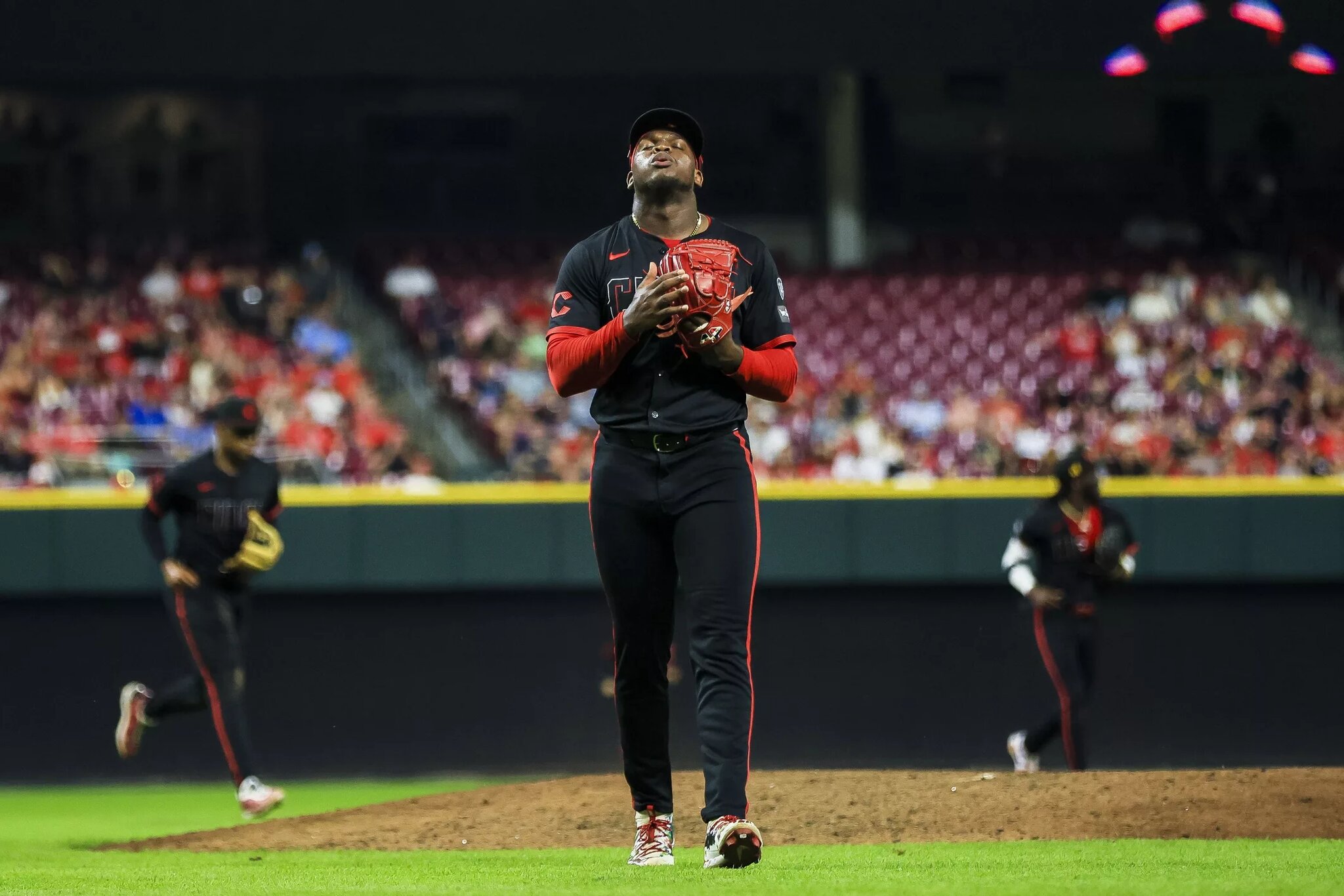 Reds Have A Potential Breakout Star In Their Bullpen