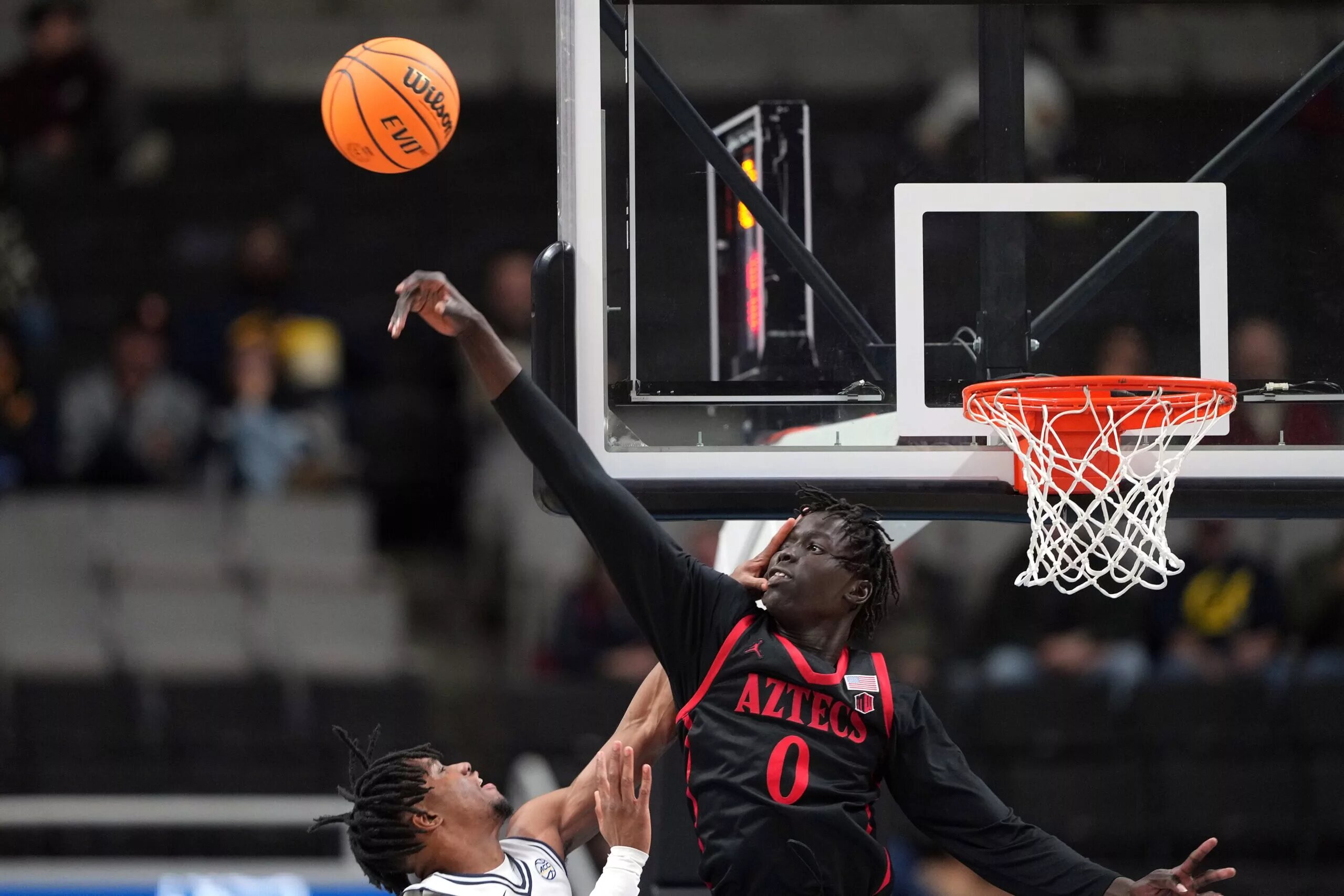 Mountain West DPOY Enters Transfer Portal - Last Word On Basketball