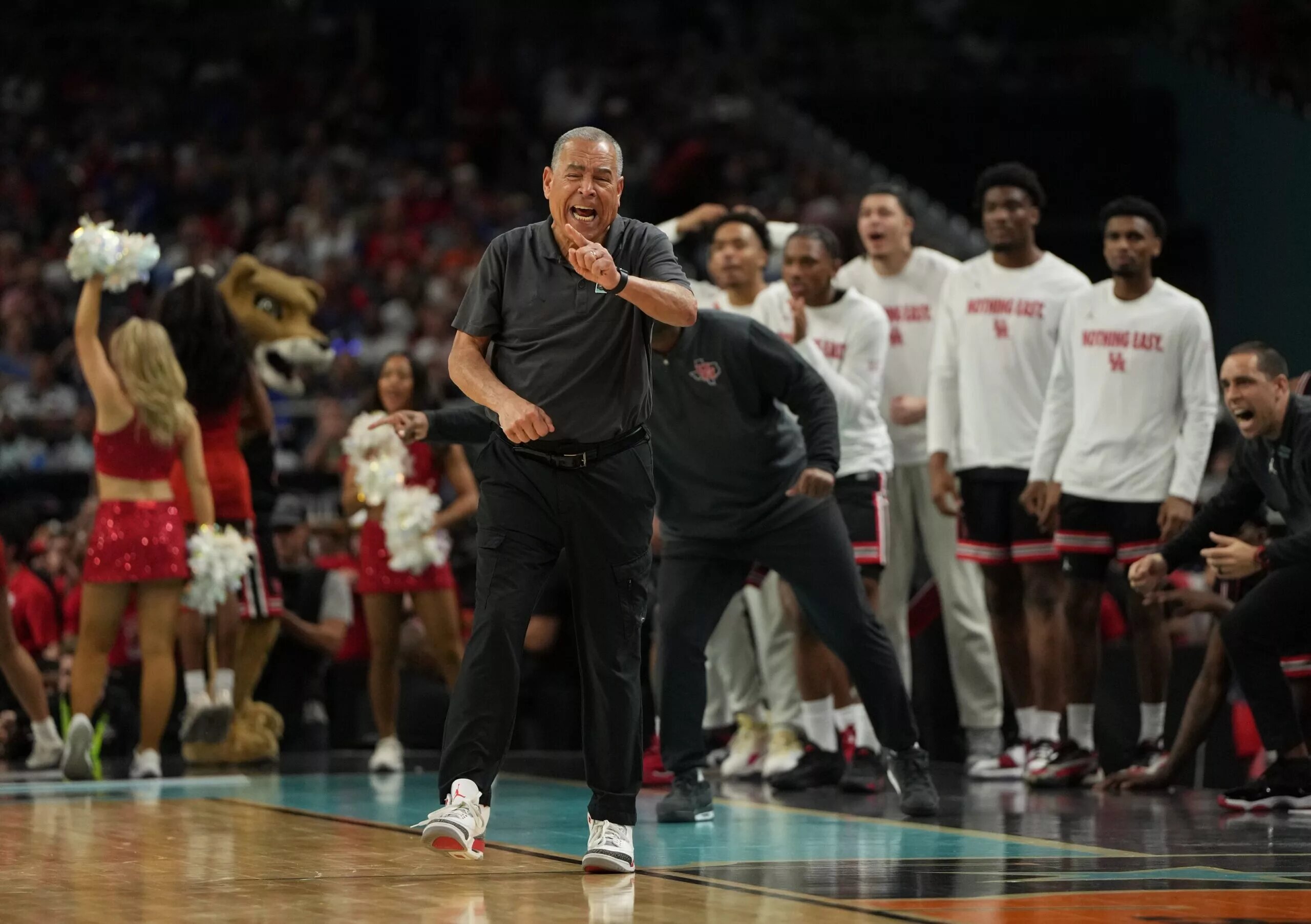 Houston Follows CBB Championship Bid With High-Profile Transfer - Last ...