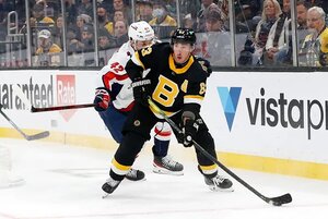 Brad Marchand Injury Keeps Him Out of Saturday's Game
