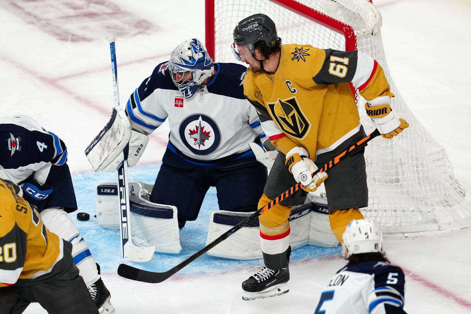 Golden Knights Knotebook: Brett Howden Beyond Tough Road Trip
