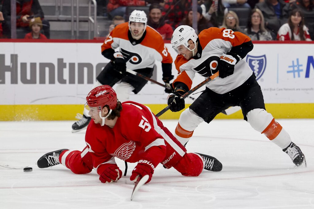 Red Wings, Flyers Face Off With Stakes Reaching a Breaking Point