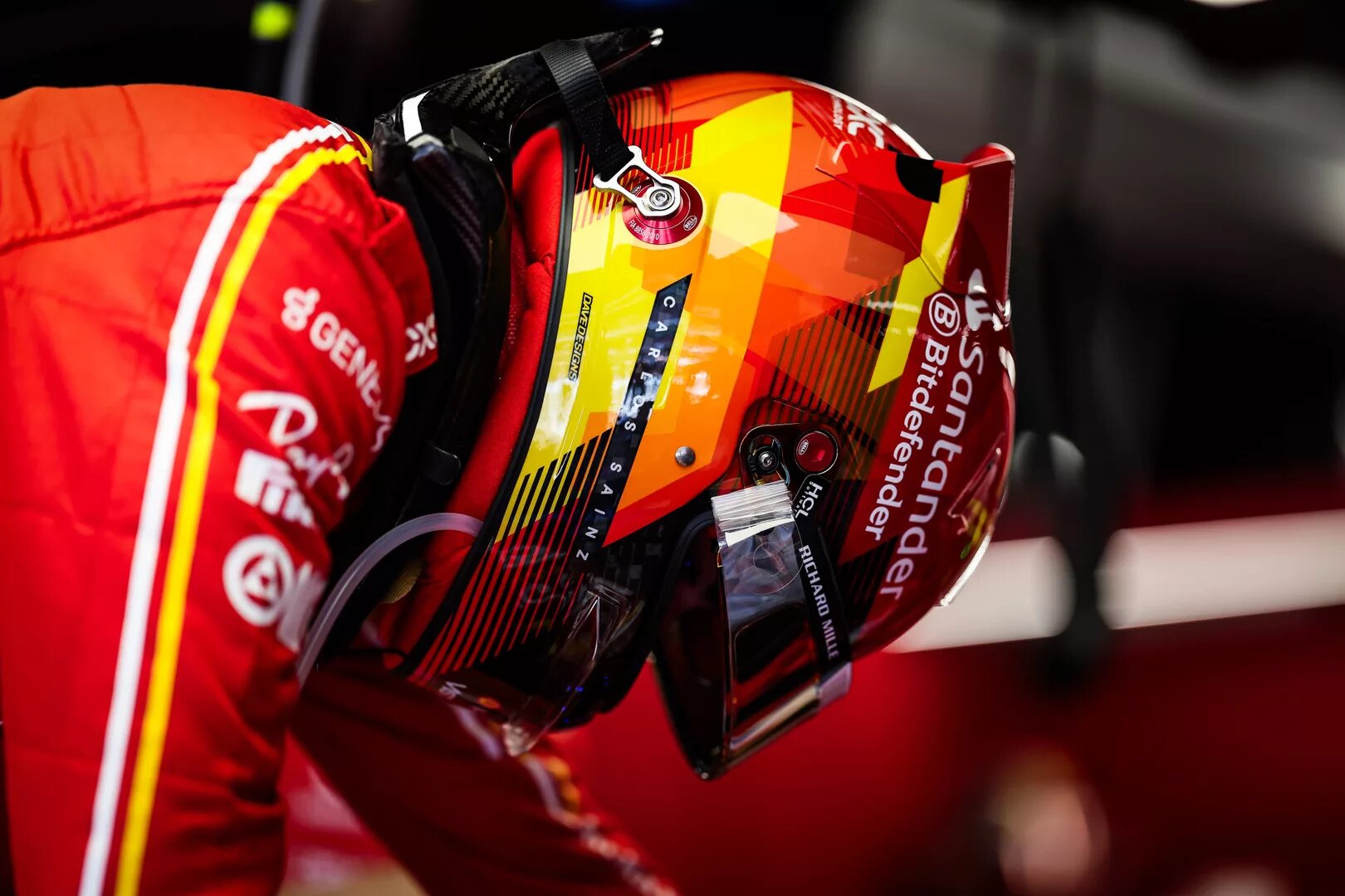 Carlos Sainz: Red Bull don't rule out future negotiations - Last Word ...