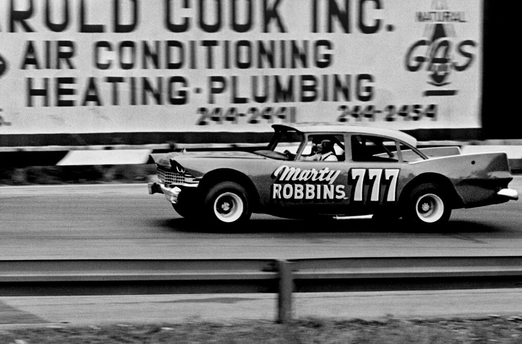 Marty Robbins was NASCAR's classy 'good ole boy' - Last Word on Motorsports