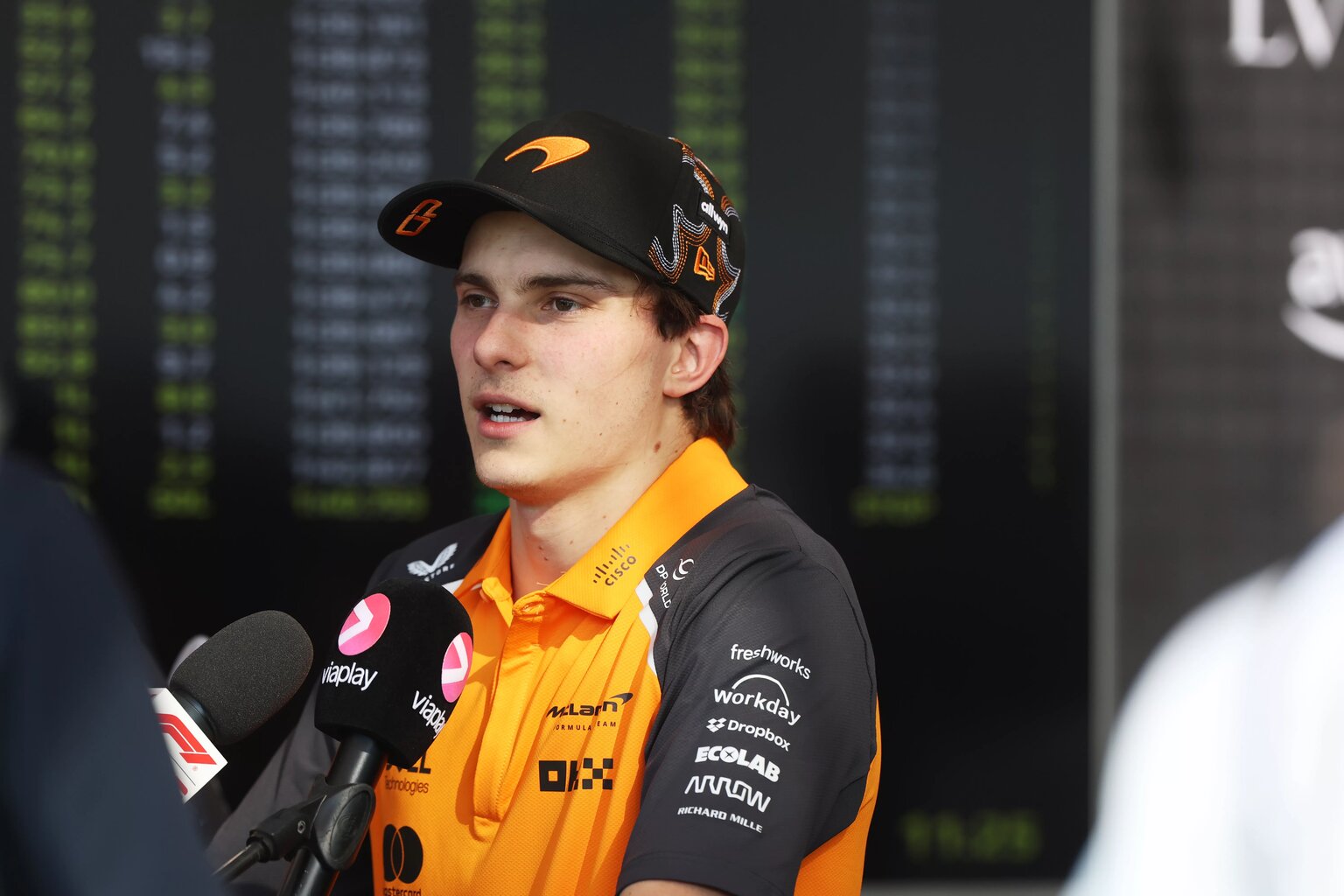 Piastri: "My mentality hasn't changed" despite Verstappen threat - Last ...
