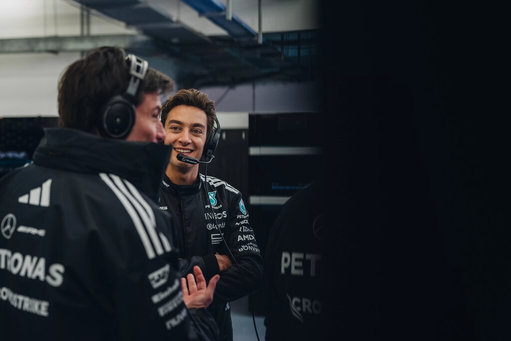 Mercedes "on track" to meet 2026 targets - Toto Wolff - Last Word On ...