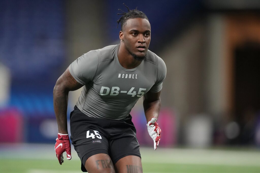 2023 NFL Draft: DeMarcco Hellams Scouting Report