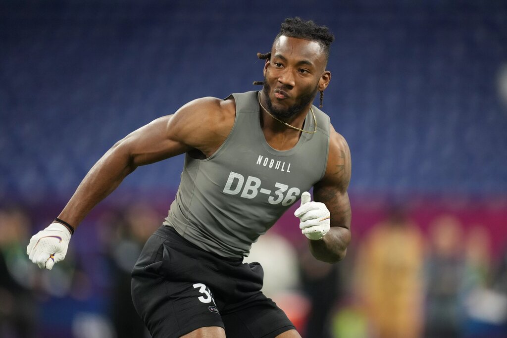 2023 NFL Draft: Jay Ward Scouting Report