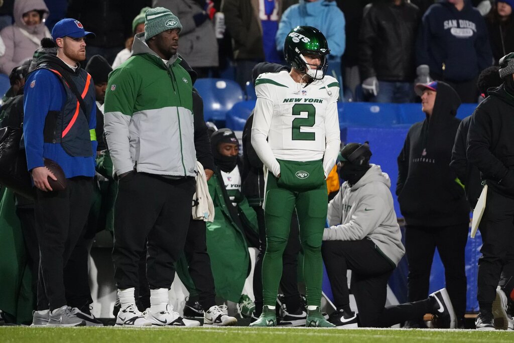 Wilson’s Last Stand: Jets Bench Zach Wilson For Career Backup - Last ...