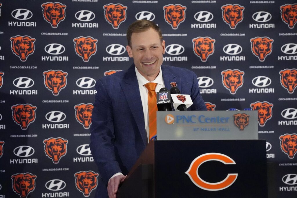 Bears Head Coach Ben Johnson Co-Favorite for Coach of the Year