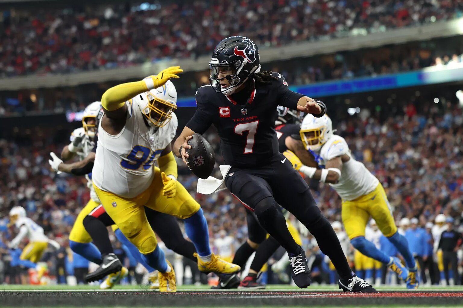PFF: Chargers Expected to Lose Journeyman Free Agent
