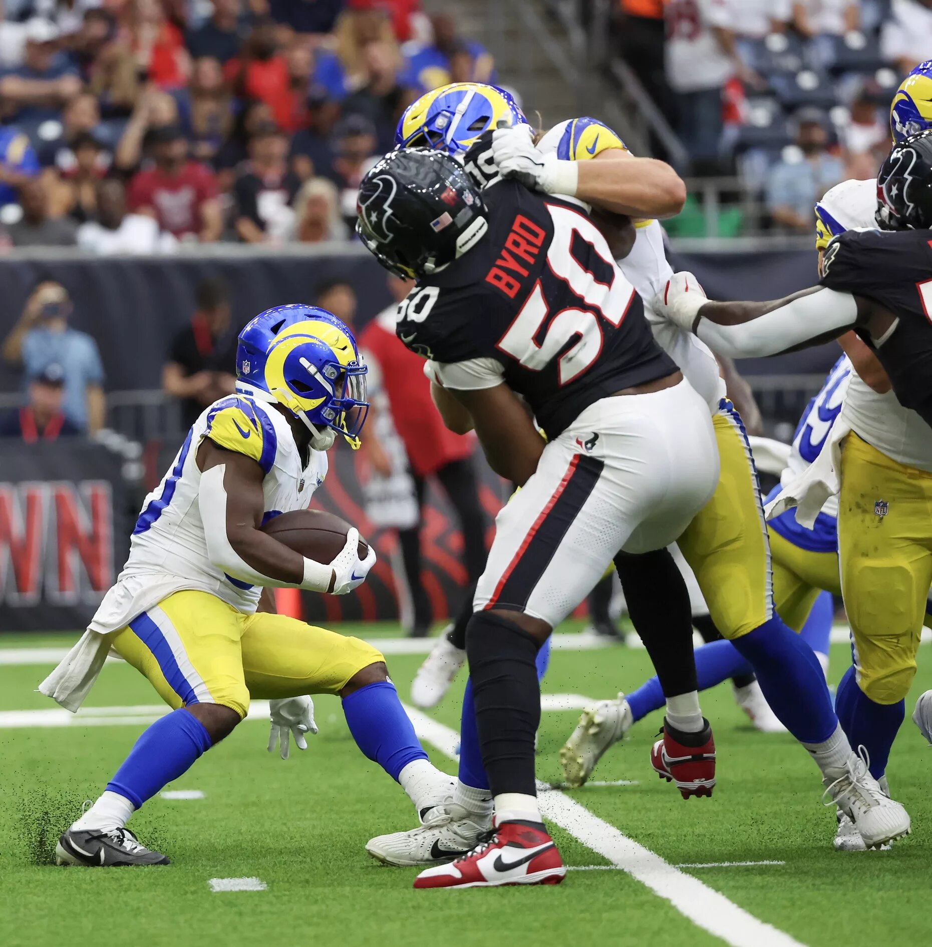 NFL Free Agent In "Terrific Shape" Could Sign Soon