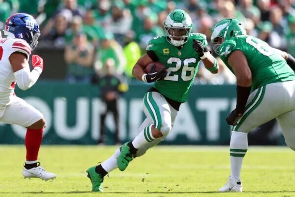 Philadelphia Eagles, Saquon Barkley return to form in dominant win