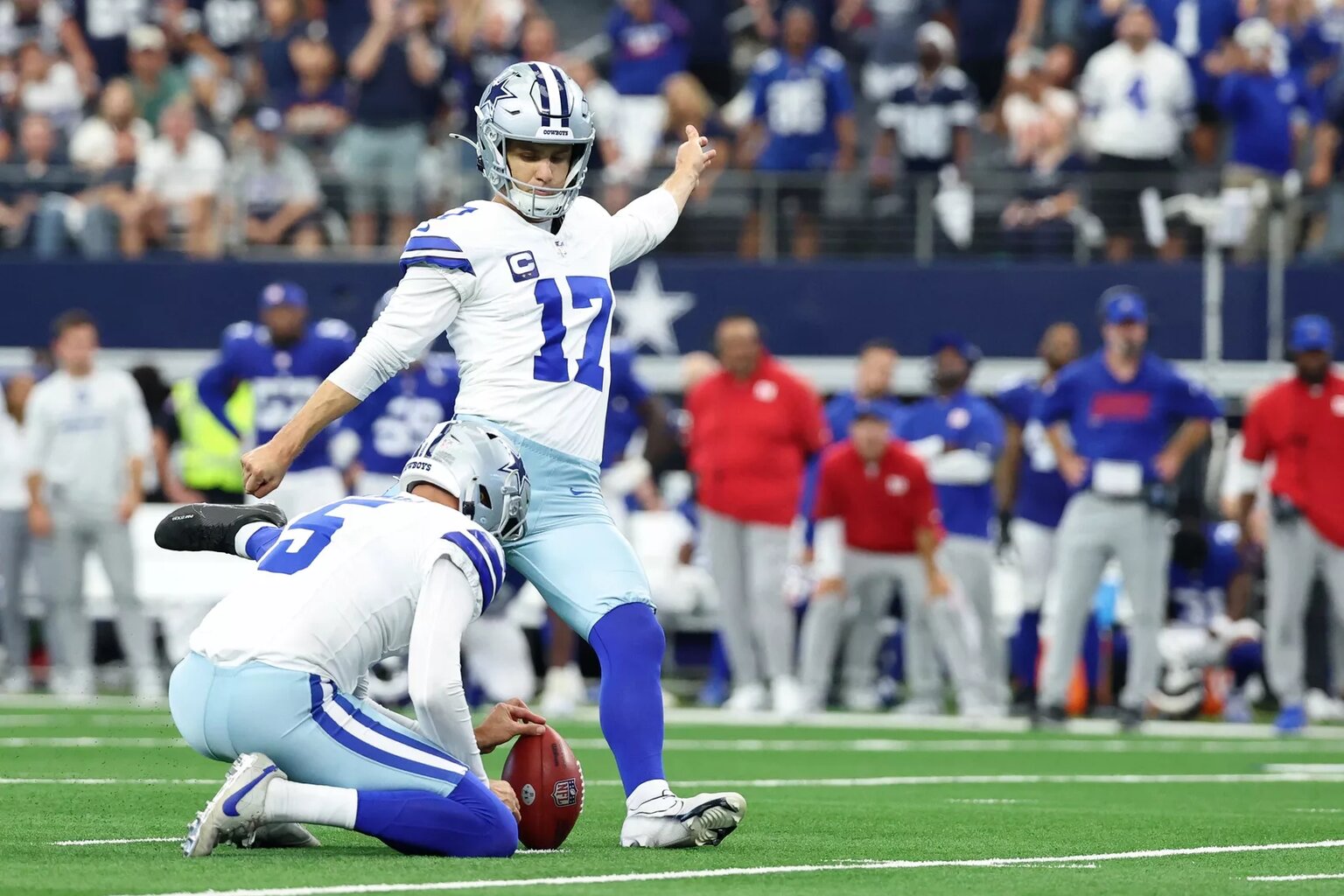 Ranking The 2025 Top 10 NFL Place Kickers - Last Word On NFL