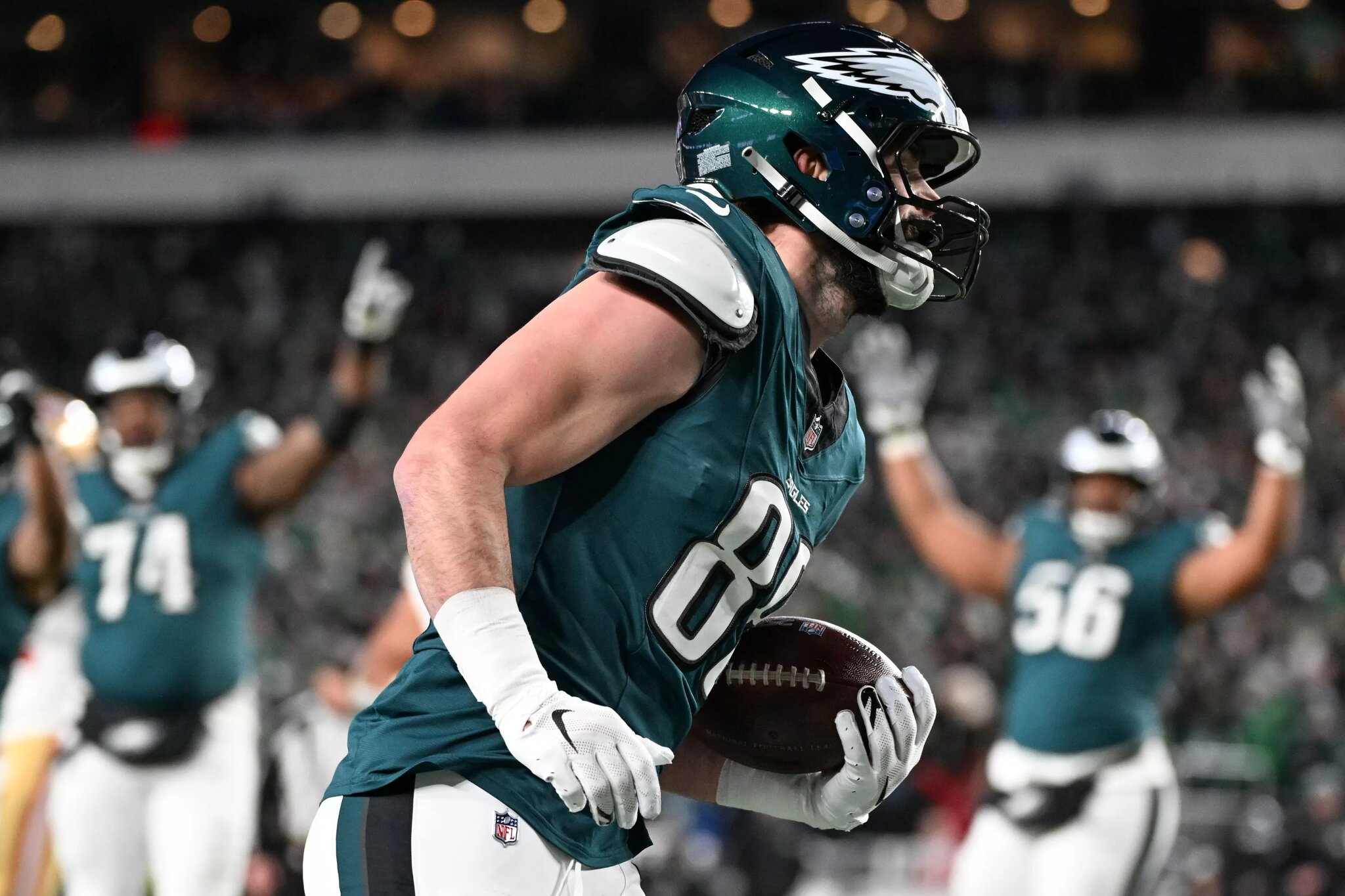 Dallas Goedert "Definitely" Leaving In Free Agency, 3 Fits Emerge