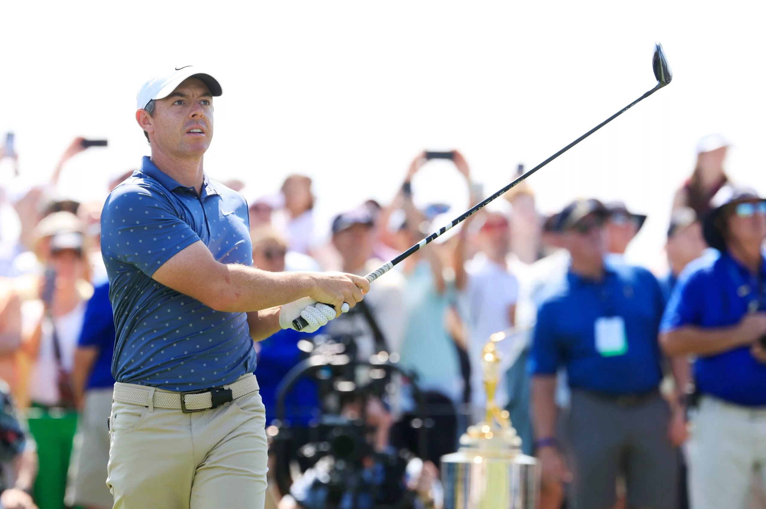 Rory McIlroy Again Snaps at a Heckler, Backlash Mounting From Fans ...